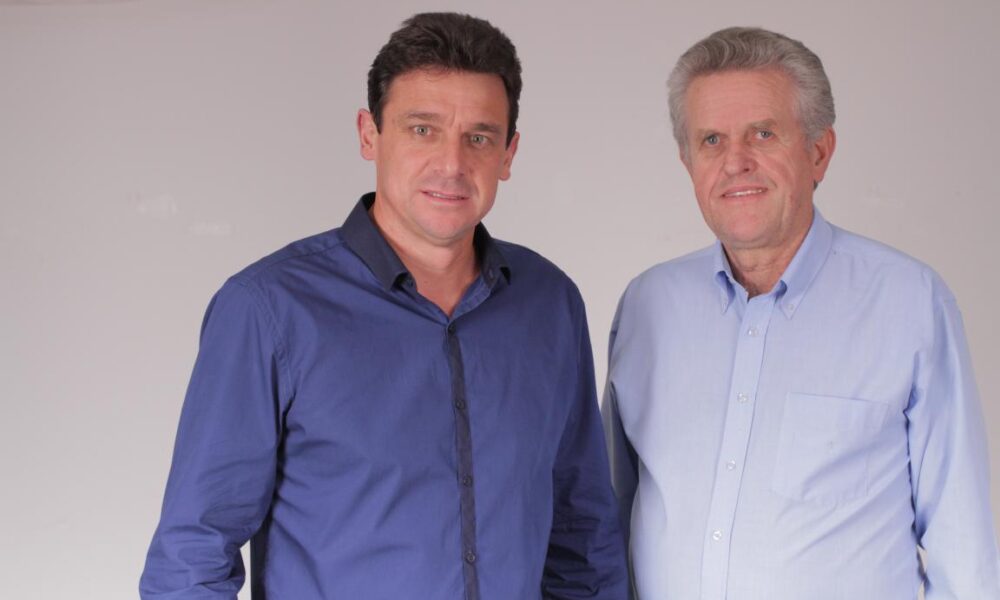 Entrevista: Roberto Adamoski candidato a vice-prefeito de Quatro Barras ...